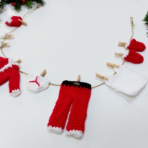 Santa's Washing Line Crochet Pattern: Christmas Garland (PDF Pattern ...