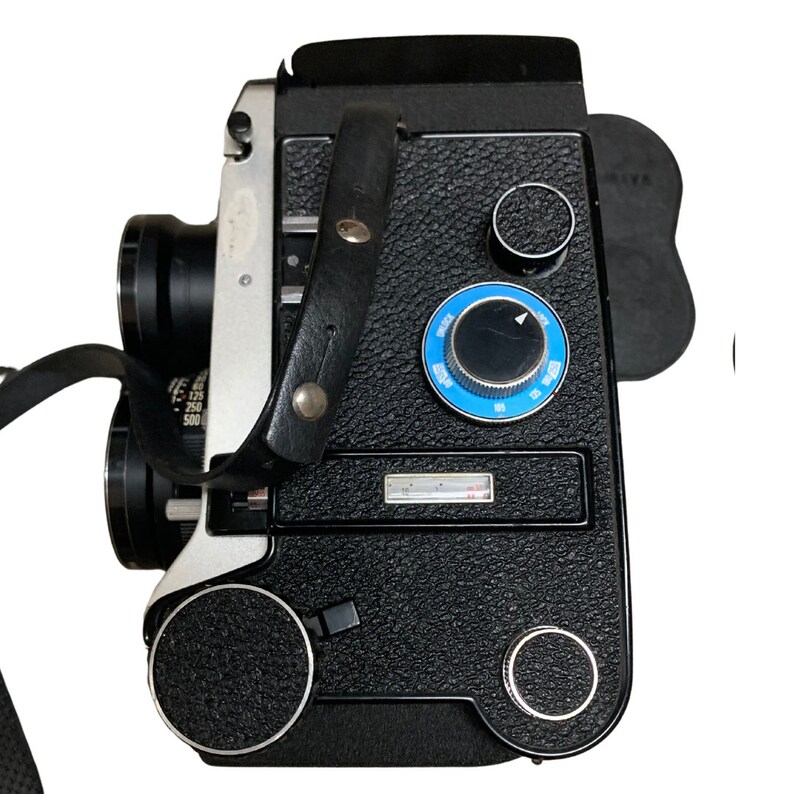 Capture Timeless Photos: Vintage Mamiya C330f Camera With Original Box ...