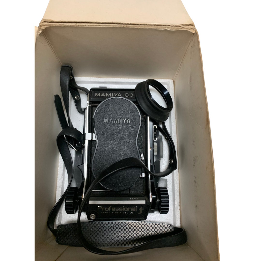Capture Timeless Photos: Vintage Mamiya C330f Camera With Original Box ...