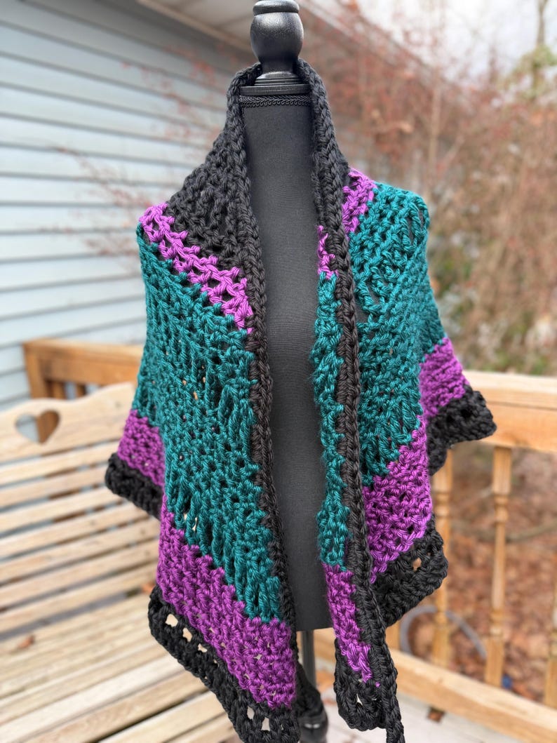 A Hand-crocheted Triangle Shawl Super Bulky Yarn - Etsy