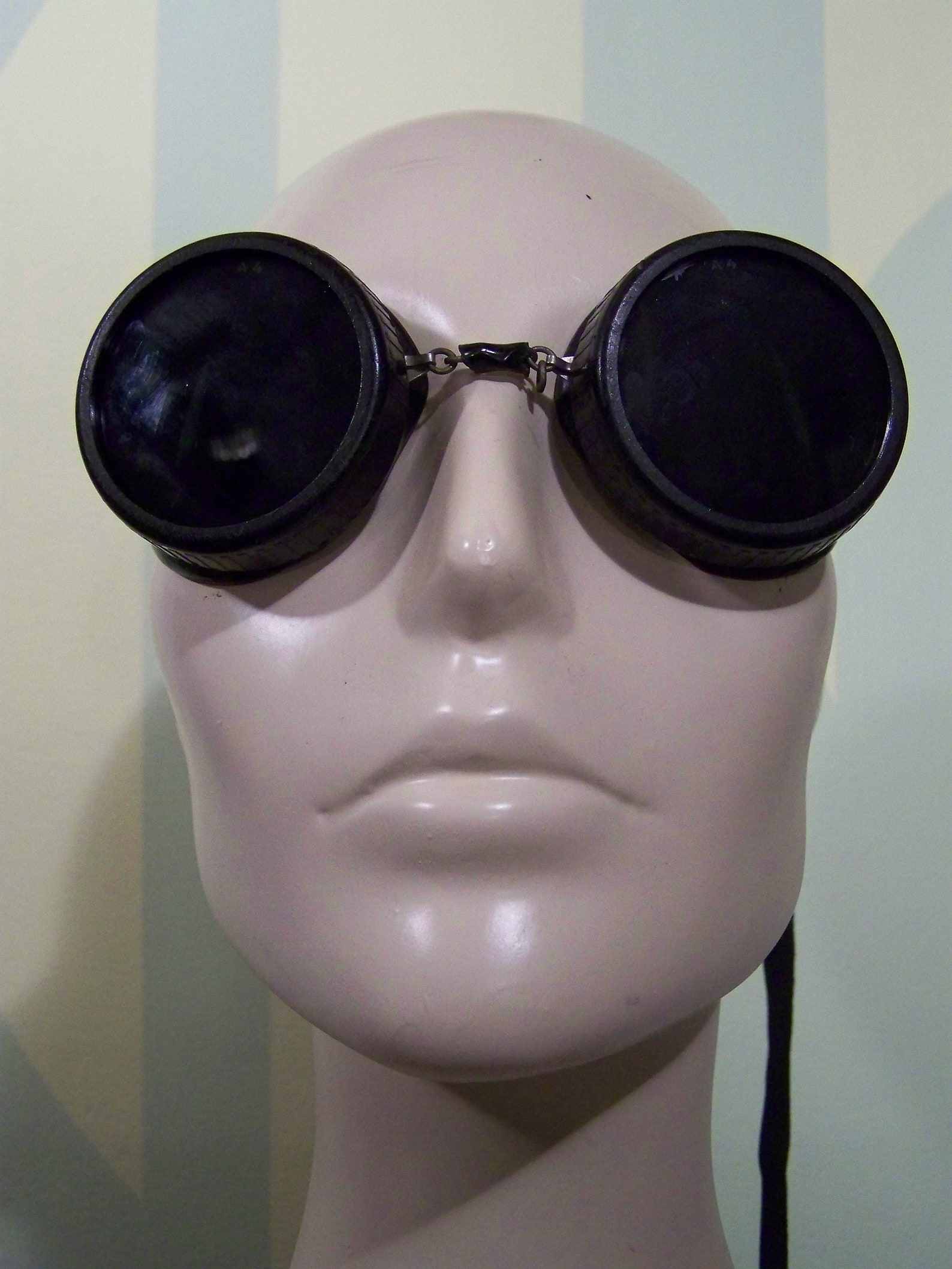 Vintage Welding Goggles Black Metal With Black Accent. Green - Etsy
