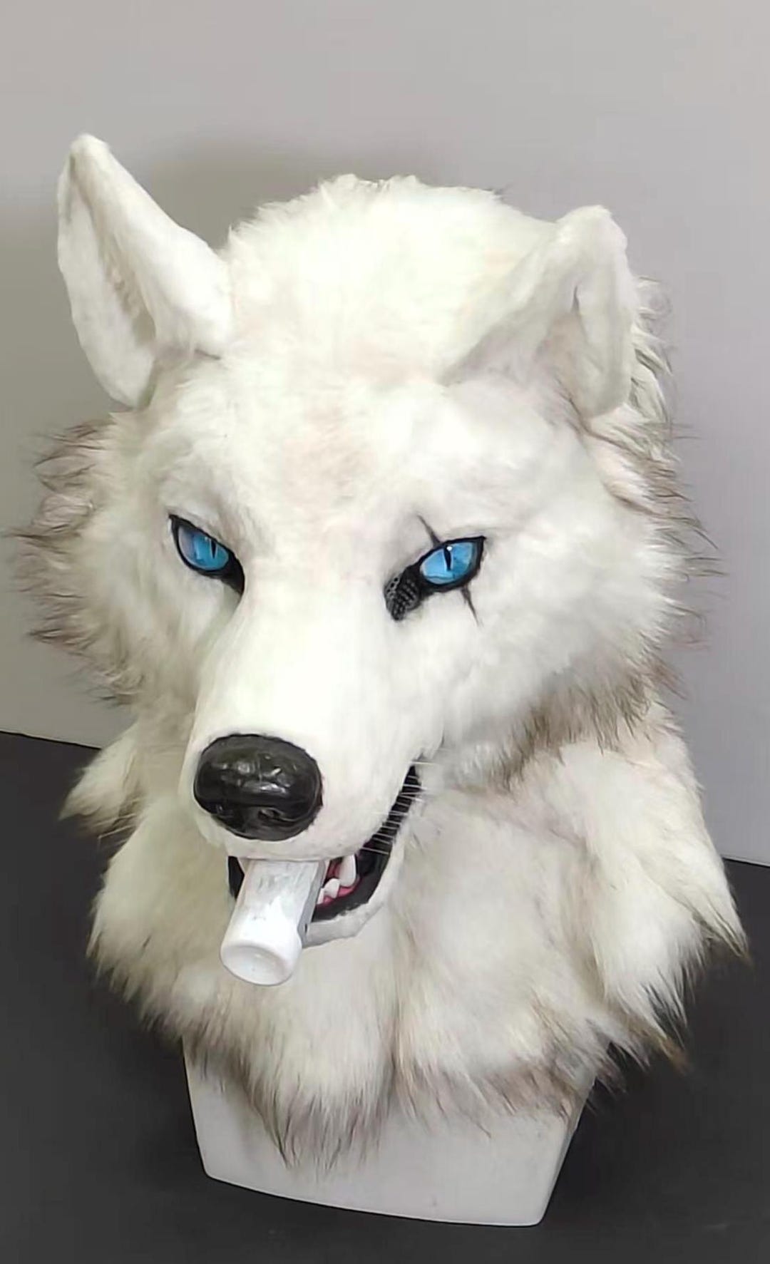 Realistic Wolf Fursuit Head With Movable Jaw | Handmade Furry Cosplay ...