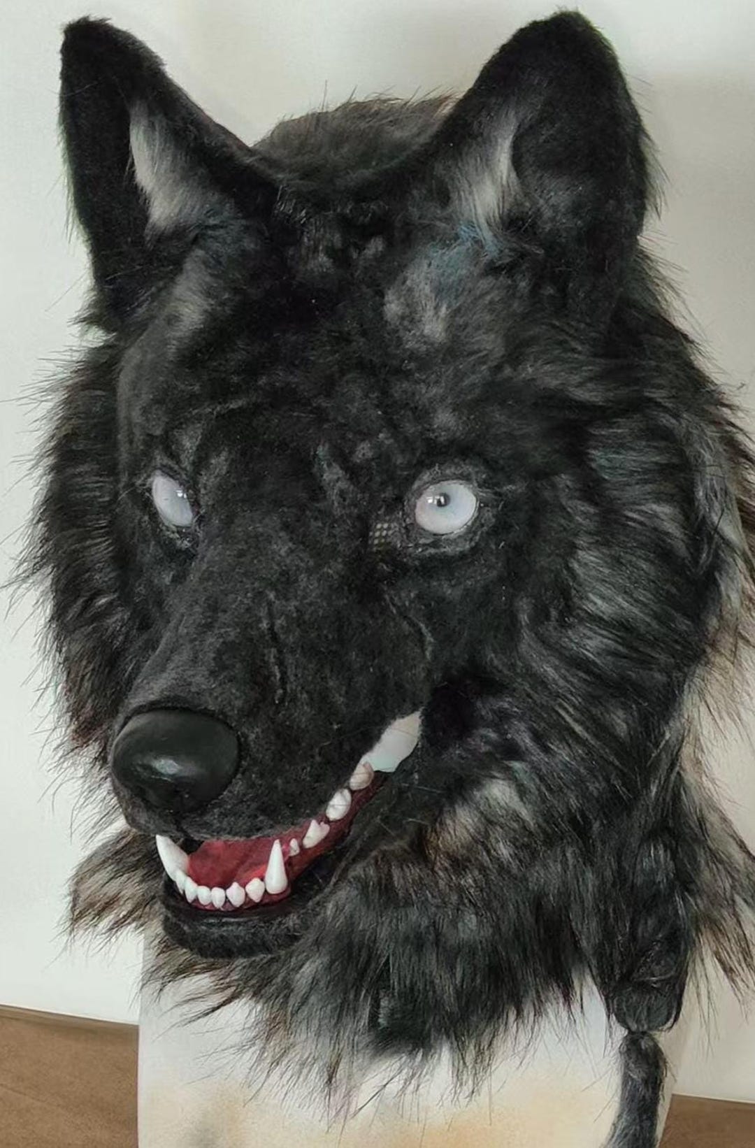 Warrior Wolf With Scars, Realistic Wolf Fursuit, Movable Jaw, Wolf Head ...