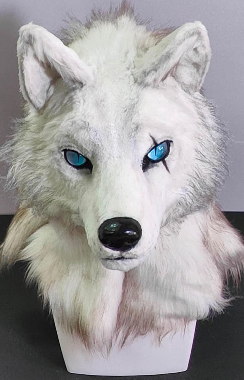 Realistic Wolf Fursuit Head With Movable Jaw | Handmade Furry Cosplay ...