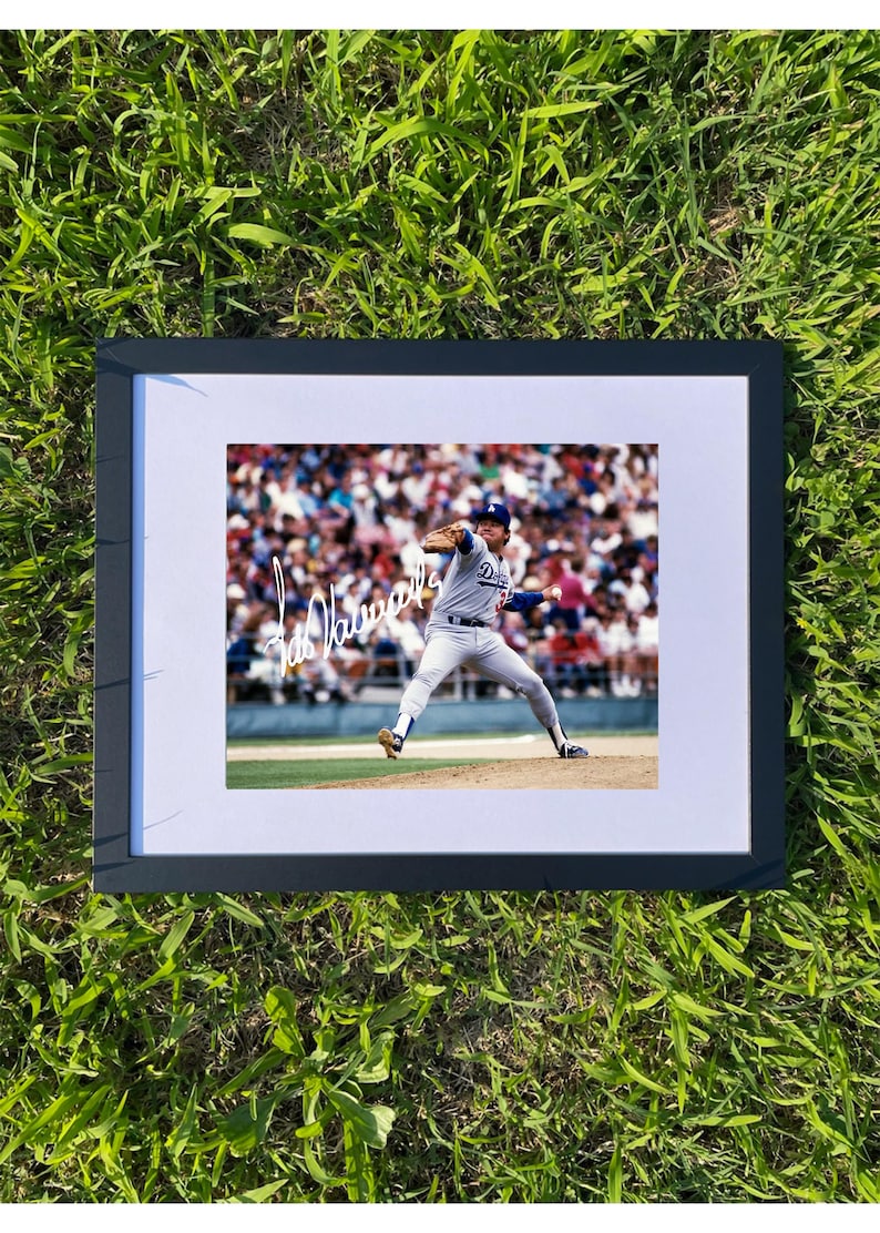 Fernando Valenzuela Los Angeles Baseball Photo – MLB Legend Poster W ...