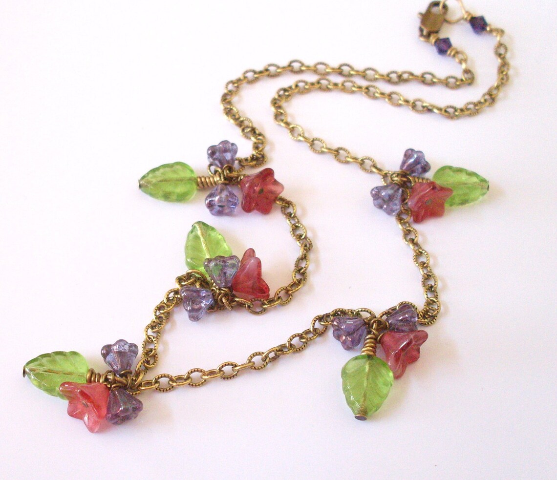 Flower Leaf Necklace, Colorful Posies, Bead Drop Chain Necklace, Red ...