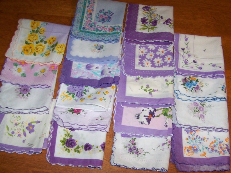 25 Women's handkerchief Vintage style Floral different | Etsy