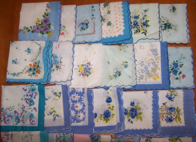 25 Women's handkerchief Vintage style Floral different | Etsy