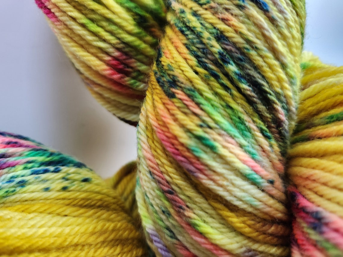 Supernova Hand Dyed Gradient Yarn, 100% Peruvian Highland Wool, Speckle ...