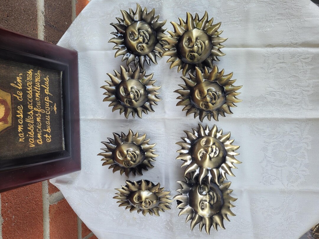 Pair of Vintage Gold Metal Curtain Clips | Smiling Sun Face | Retro ...