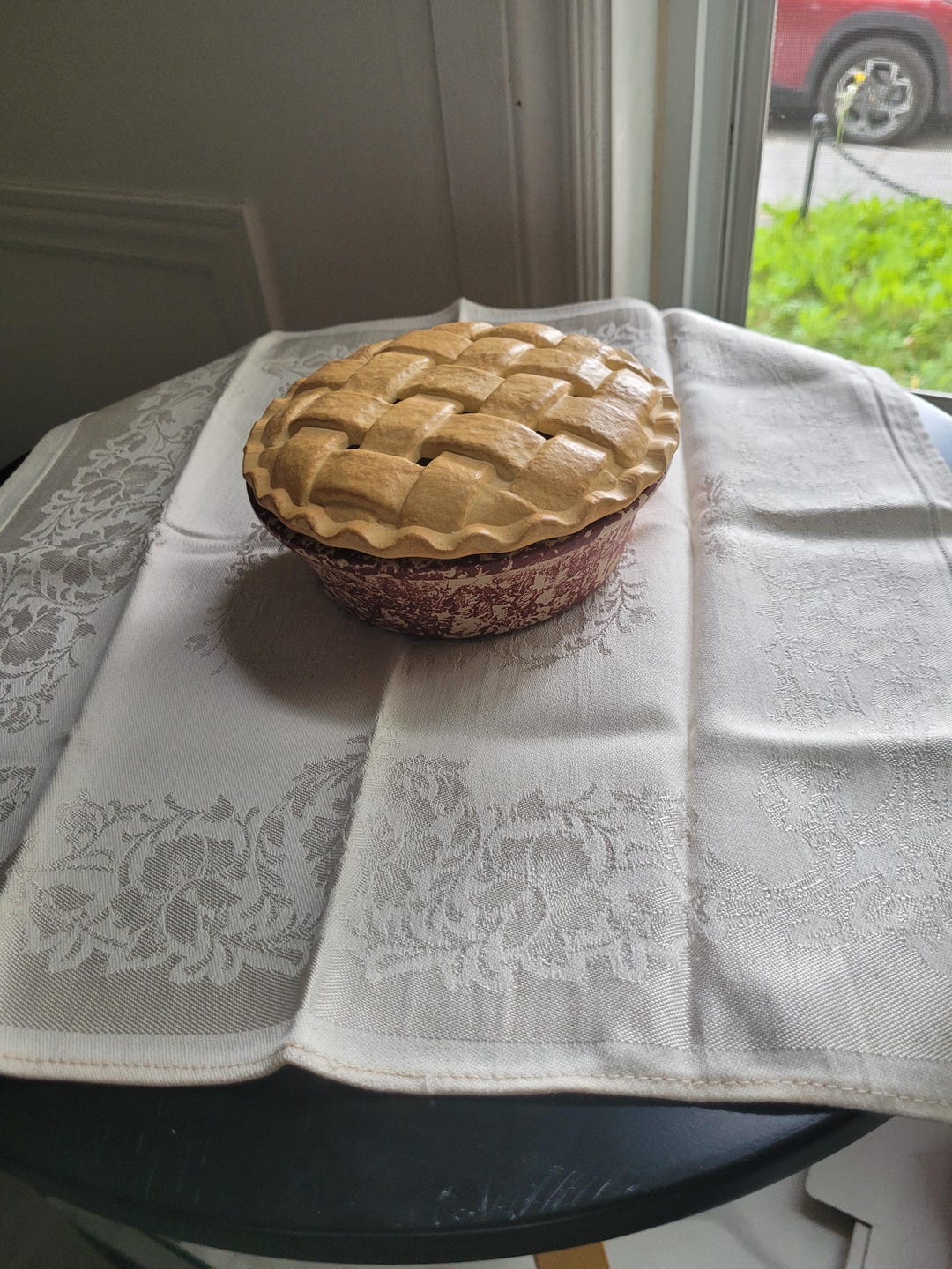 Small Pie Dish – Rustic Decor - Etsy