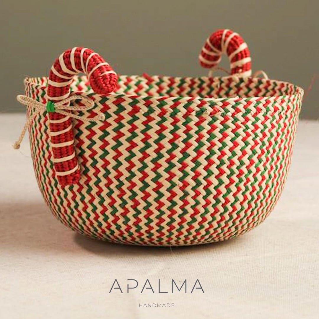 Candy Cane Woven Basket Handmade in Iraca Palm for Christmas Decor ...