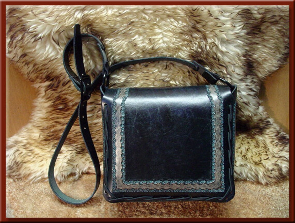 BLACK LA PAZ Border Design, A Beautifully Hand Tooled Leather Shoulder ...