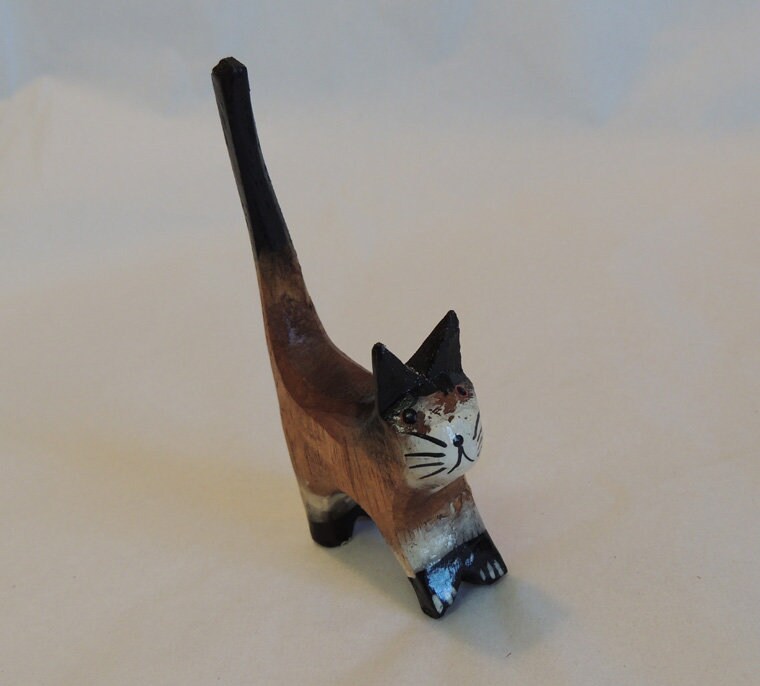 Vintage Hand Carved Wood Painted Mexican Folk Art Cat RING HOLDER