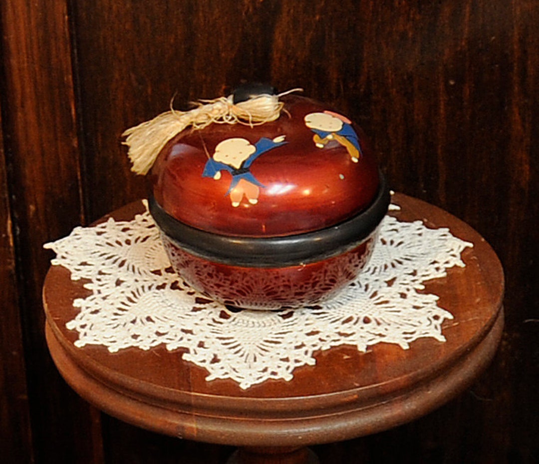 Vintage Asian Japanese Lacquered Box.. Hand Painted Cute Children - Etsy