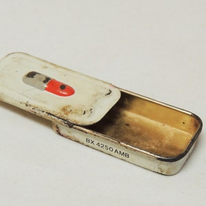 Vintage Darvon Compound Lilly Metal Tin BX 4250 AMB - Etsy