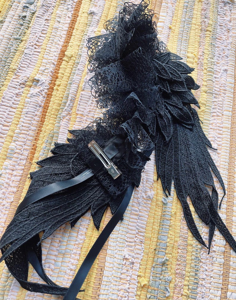 Conjunto de 2 piezas de lolita gótica: capa de terciopelo negro y ...