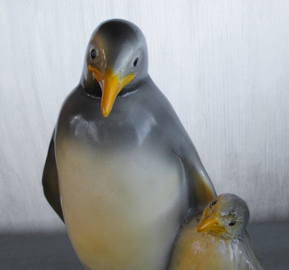 Items similar to Emperor Penguin Statue - Vintage on Etsy