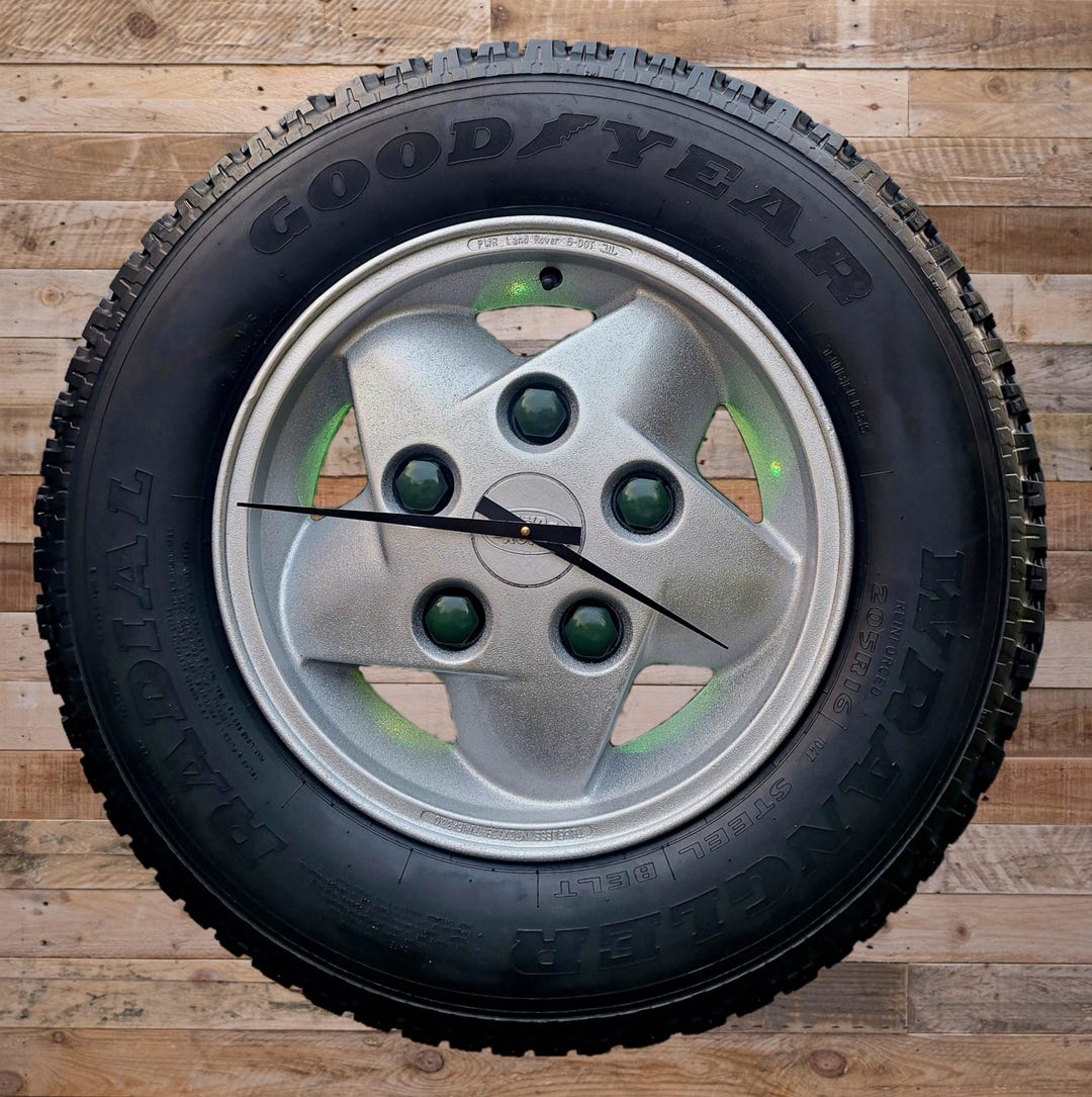 Land Rover Wheel Clock - Etsy UK