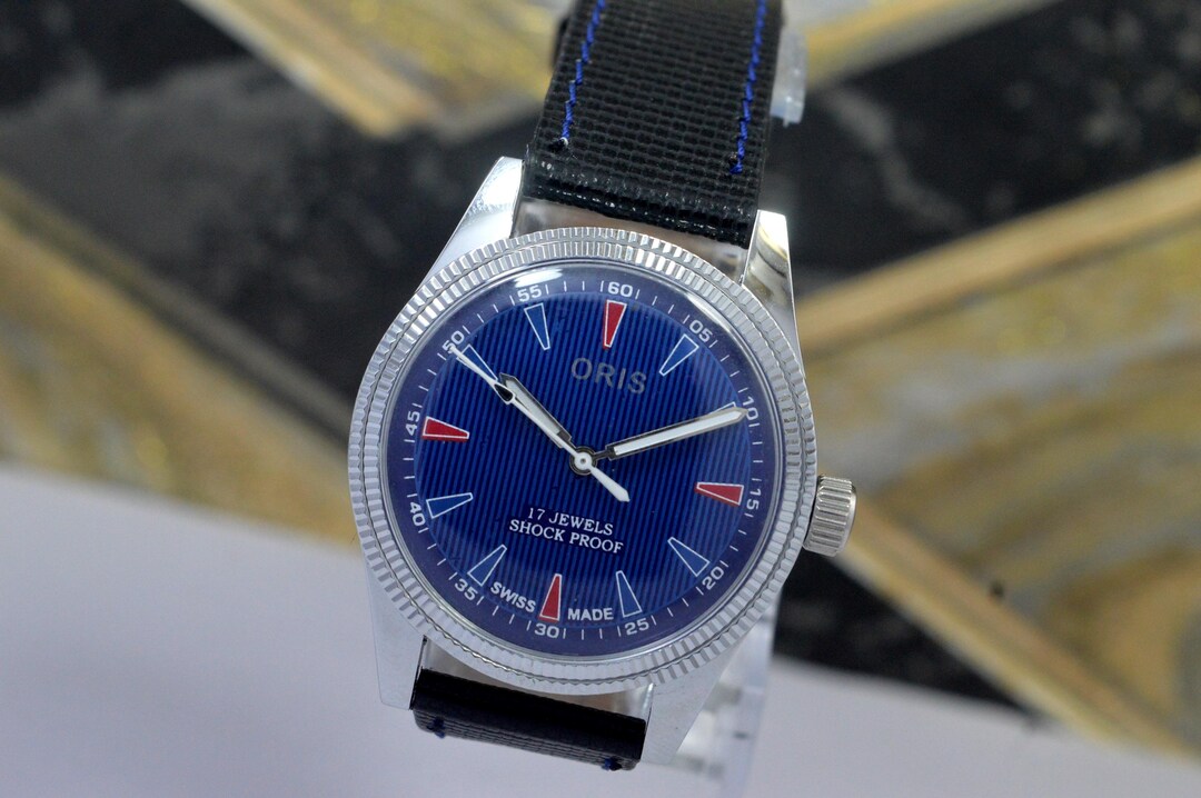 Vintage Oris Men’s Watch Blue Dial Swiss Made Analog Hand-winding 17 ...