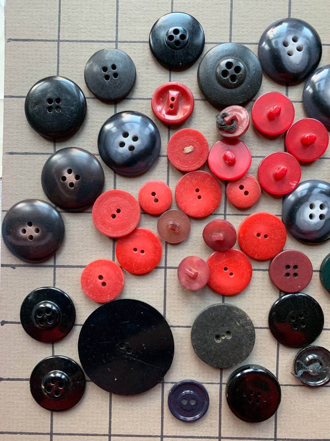 50+ Lovely Buttons Red, Black, Gray Buttons Plastic Buttons Start Your ...
