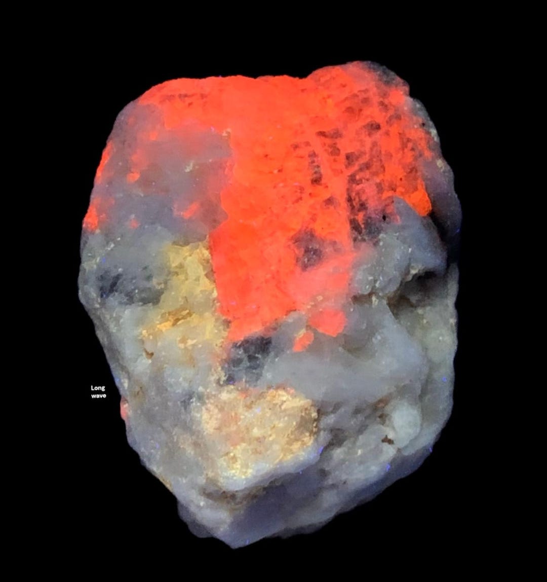 Rare Fluorescent Phosphorescent Purple Color Change Hackmanite Specimen ...
