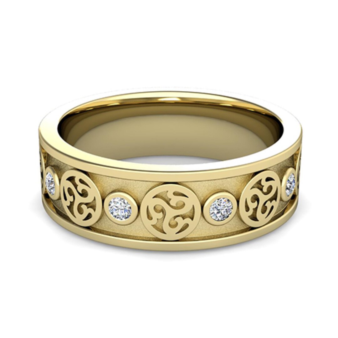 Diamond and Spiral Celtic Design Wedding Band in 14k Solid Yellow Gold ...