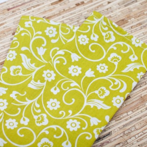 Large Cloth Napkins - Set of 4 - (N2263) - Green Chartreuse Vines Modern Reusable Fabric Napkins ...