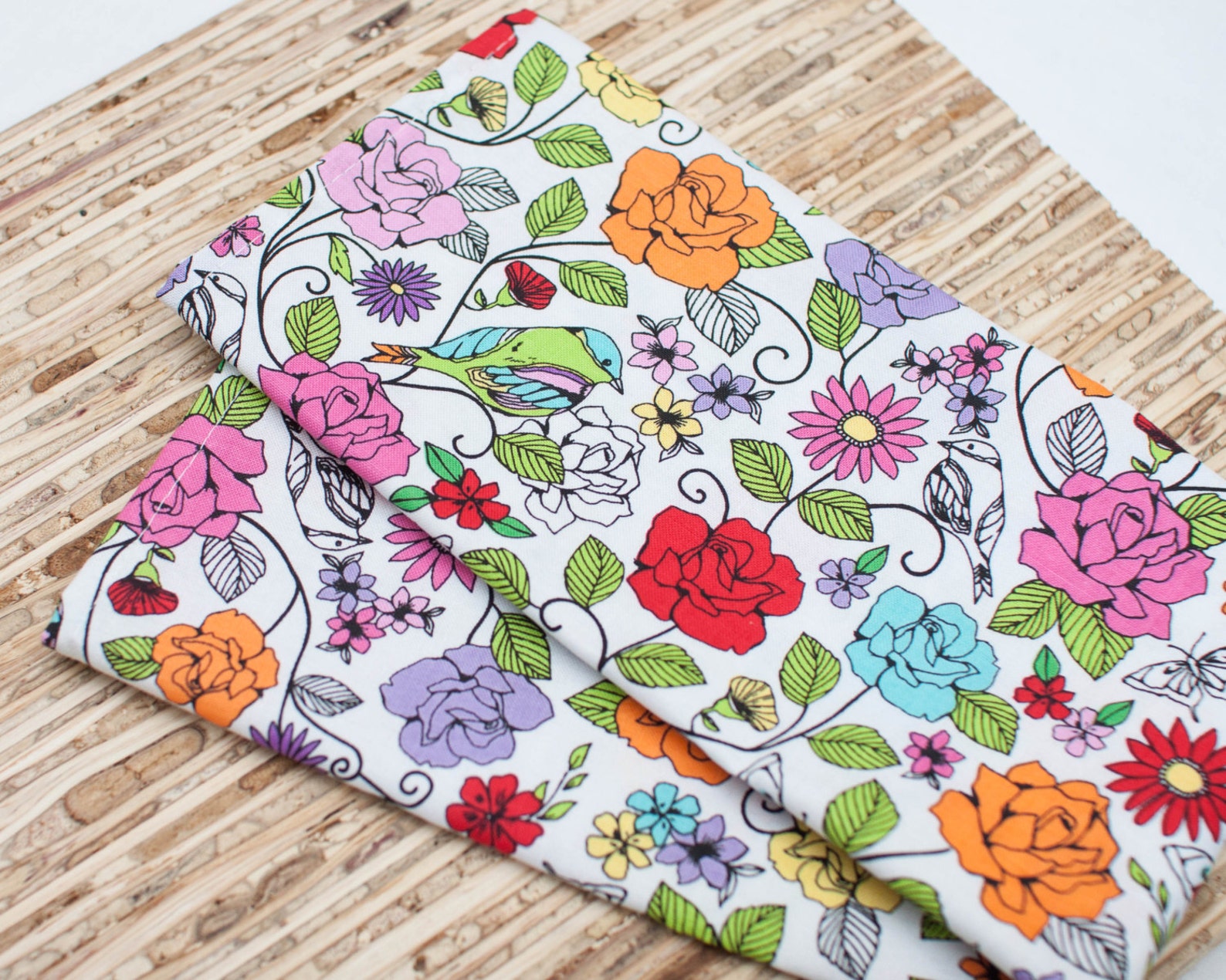 Large Cloth Napkins - Set of 4 - (N3322) - Colorful Rose Floral Modern ...