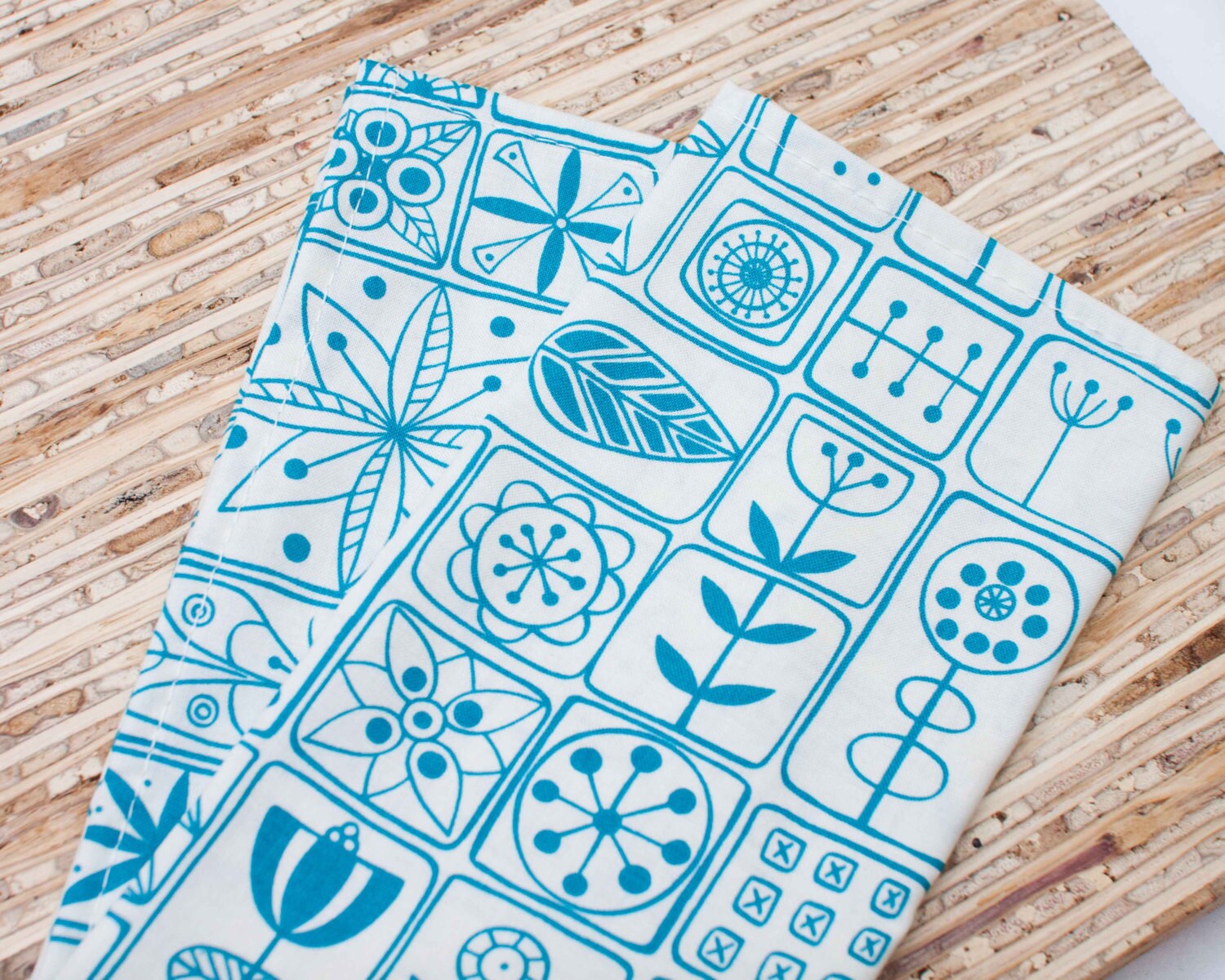 Large Cloth Napkins - Set of 4 - (N1448) - Aqua Scandinavian Modern ...