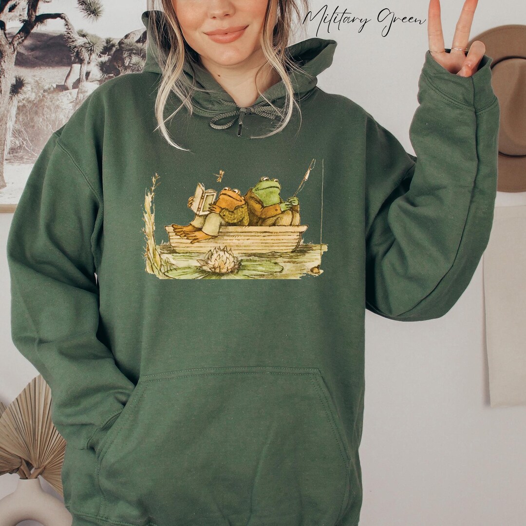 Vintage Frog and Toad Hoodie, Nature Book Lovers Sweater - Etsy