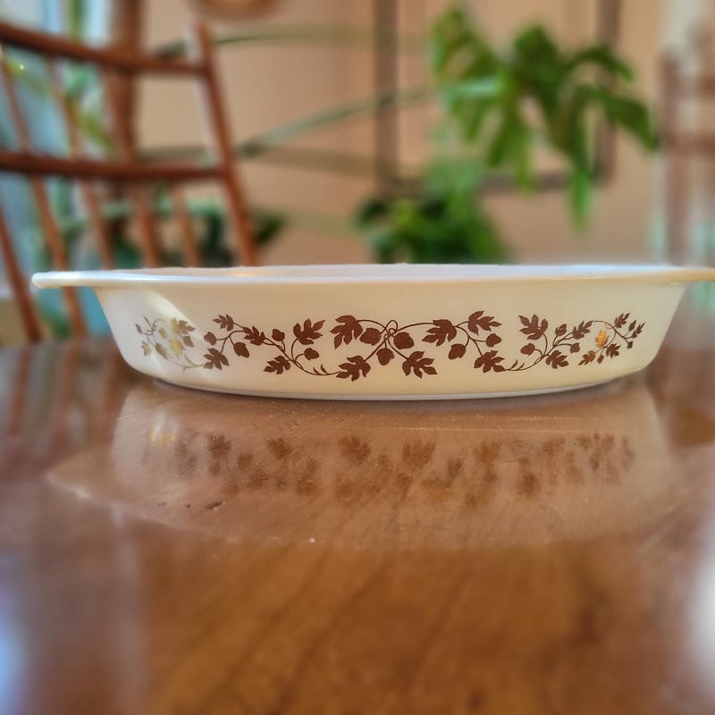 Pyrex Golden Leaf - Etsy
