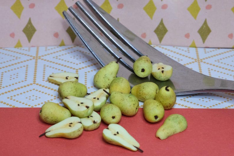 Miniature Pear Cutting Board: Handmade Dollhouse Food, Fridge Magnet - Etsy