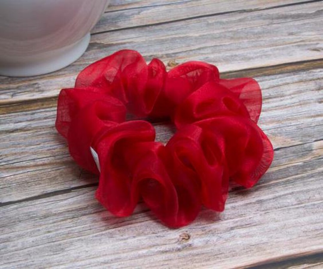 Red Tulle Scrunchie | Scarlet Red Scrunchie | Tulle Scrunchie | Christmas Scrunchie | Maid of ...