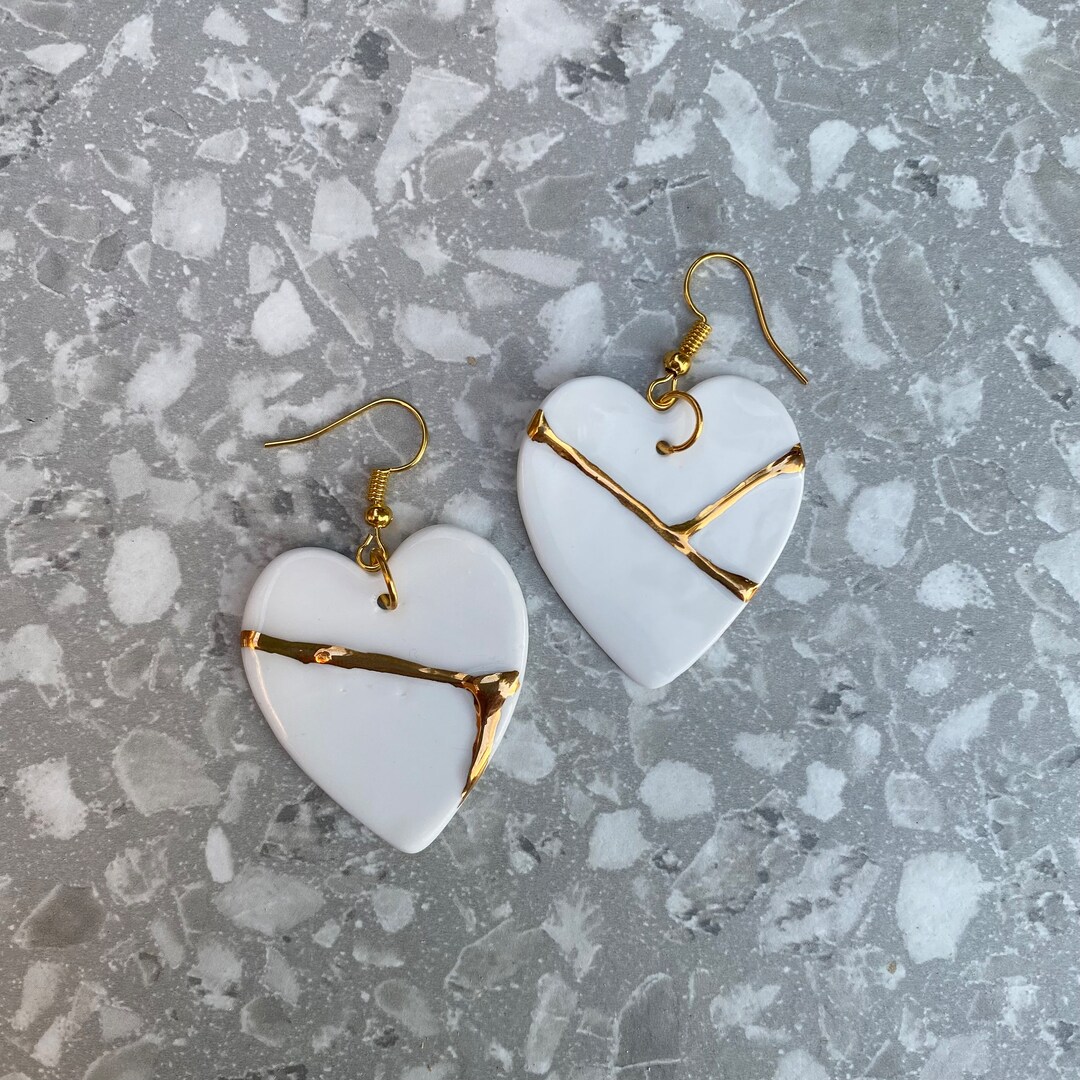 Kintsugi Hearts Earrings, Porcelain and Gold Dangly Earrings - Etsy