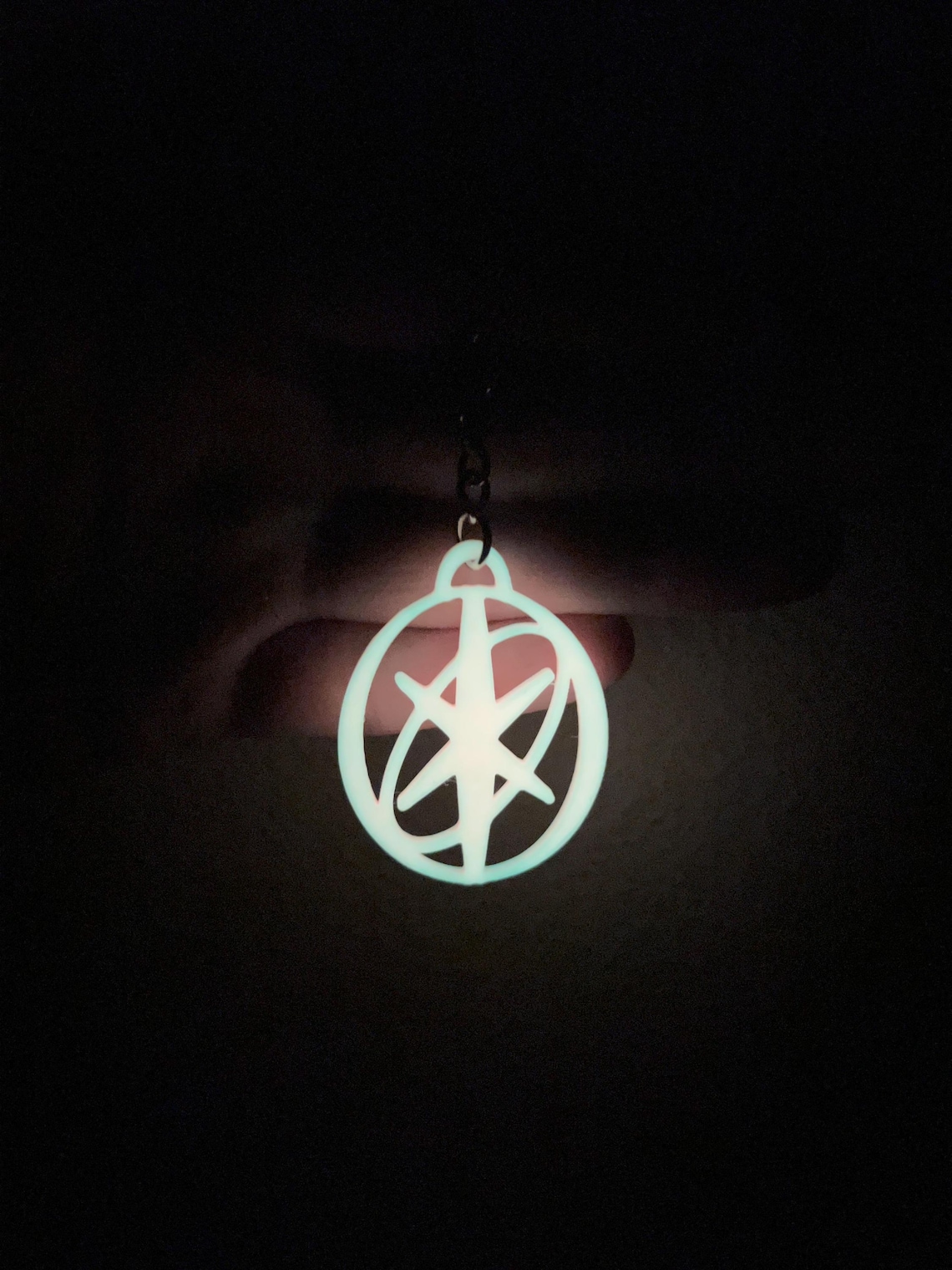 Katseye Inspired Logo EYEKONS Glow-in-the-dark Keychain - Etsy