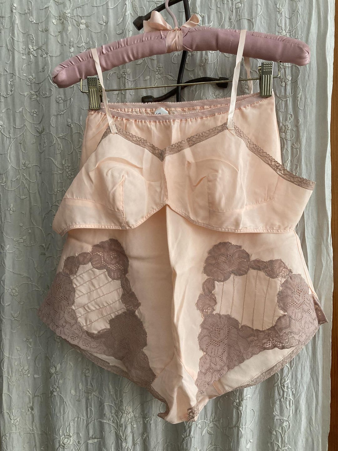 Vintage 1930's Peachy Pink Soft Rayon Tap Pant + Bra Set, With Lace ...