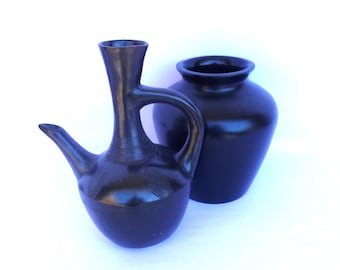 Black pottery | Etsy