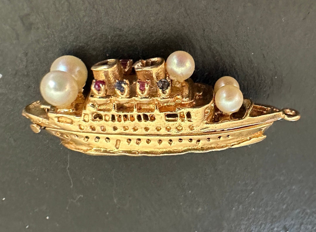 14k Jeweled Heavy Mid Century Cruz Ship Charm That Opens to Reveal ...