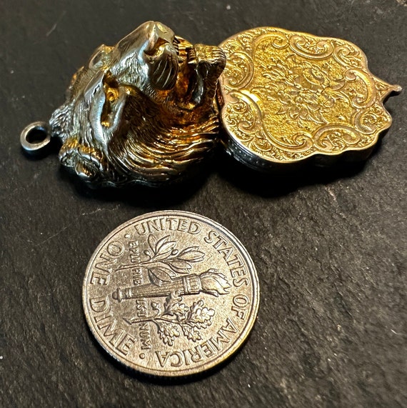 14K Victorian incredible Lion Locket- sculpted in hig… - Gem