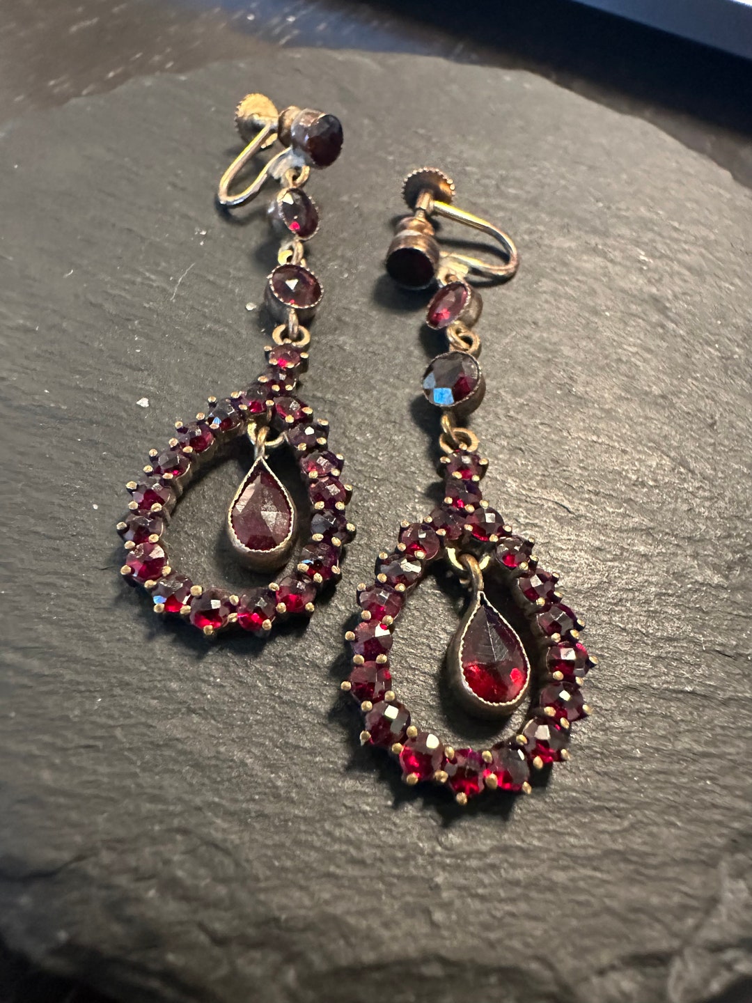 Garnet -edwardian -bohemian Stunning Screw Back Drop Earrings - Etsy
