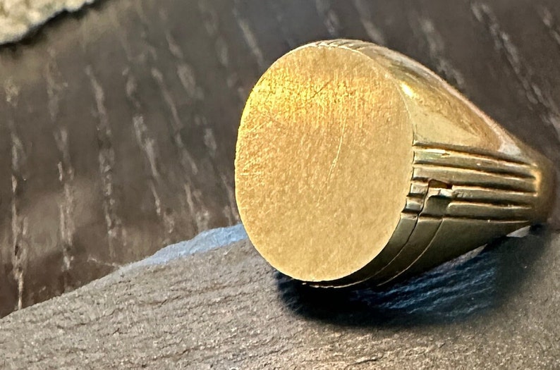 Rare 10K Gold Signet Ring With a Hidden Locket-mid Century Find, Unisex ...