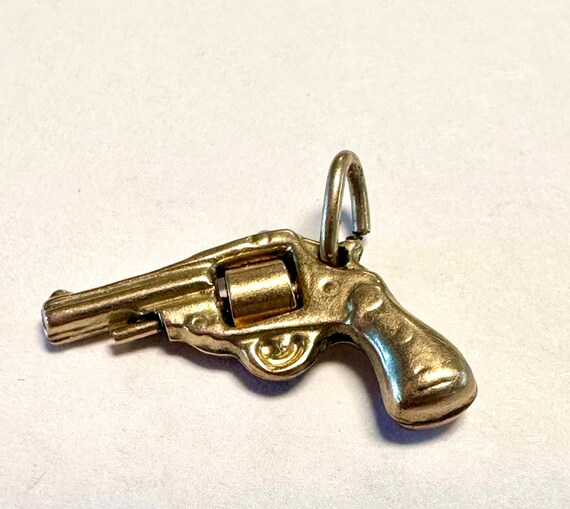 10k revolver charm antique movable cylinder finely ma… - Gem