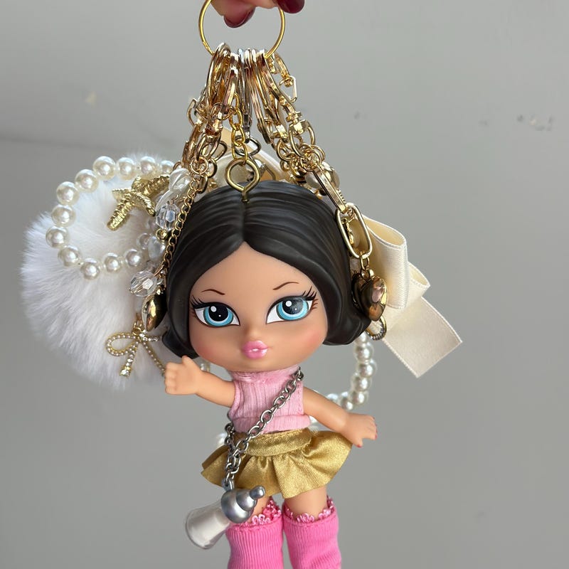 Dana Bratz Keychain - Etsy