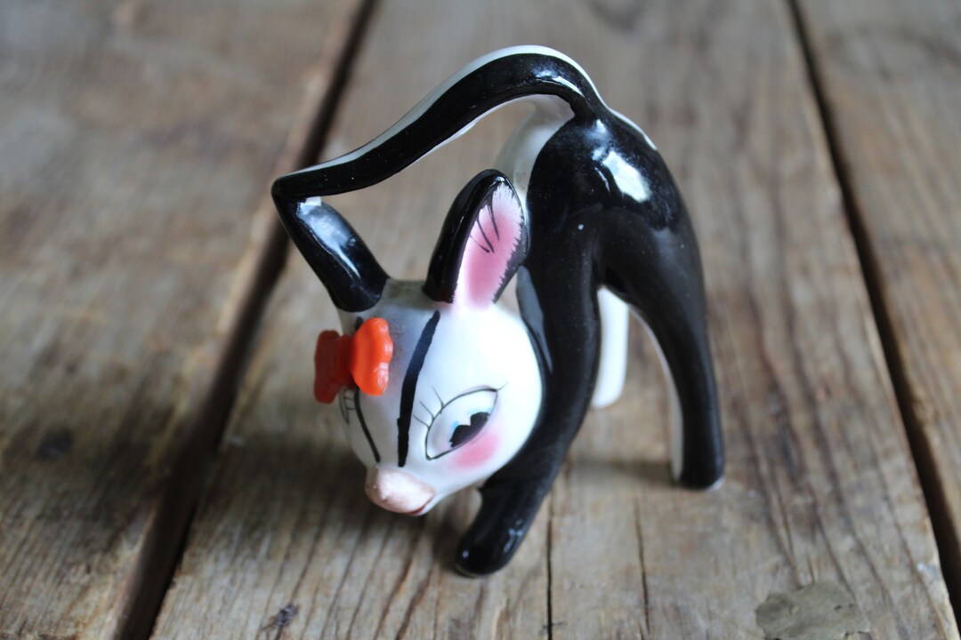 Rare Skunk Shaker One Animal Shaker Anthropomorphic - Etsy