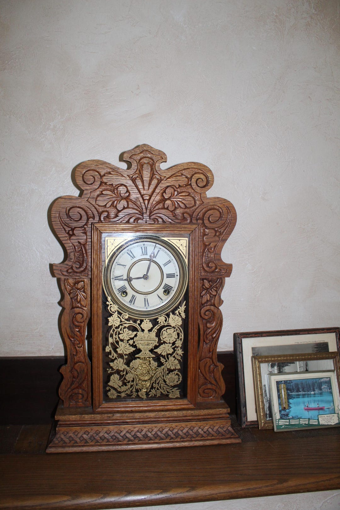 Gingerbread Mantle Clock Vintage Time Piece Memorial Box Wood Clock ...