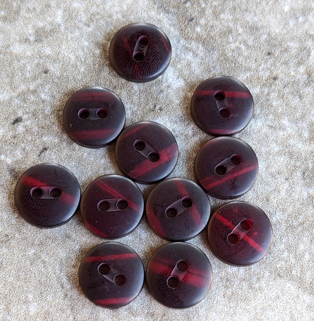 11 Wine Red Pop Streaked Round Buttons Size 7/16" - Etsy