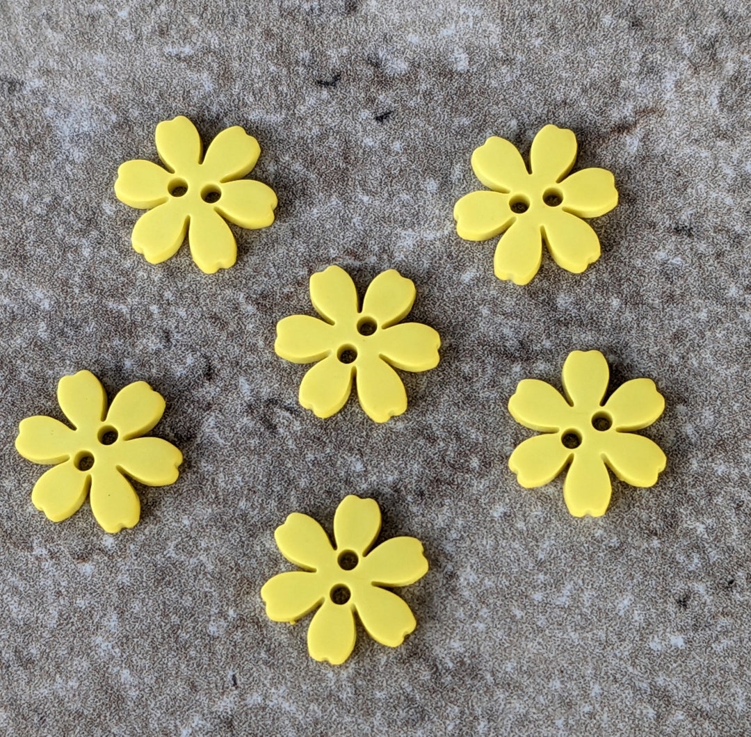 6 Bright Yellow Primrose Large Flower Buttons Size 13/16" - Etsy
