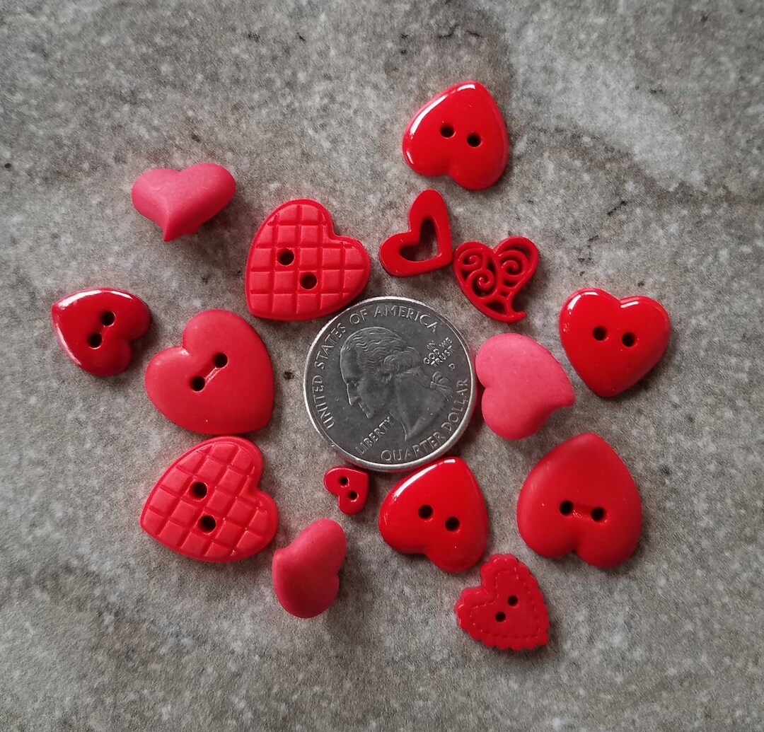 15 Red Heart Grab Bag Buttons - Etsy