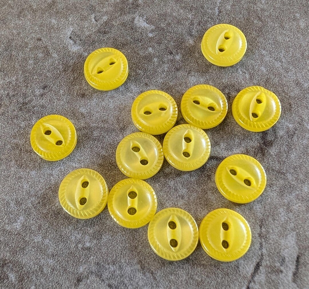 13 Lemon Yellow Pop Center Dashed Rim Round Buttons Size 3/8" - Etsy